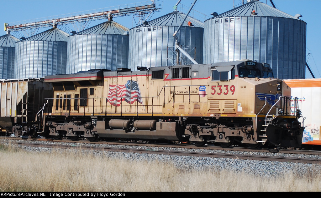 UP 5339 is DPU on east headed UP Freight